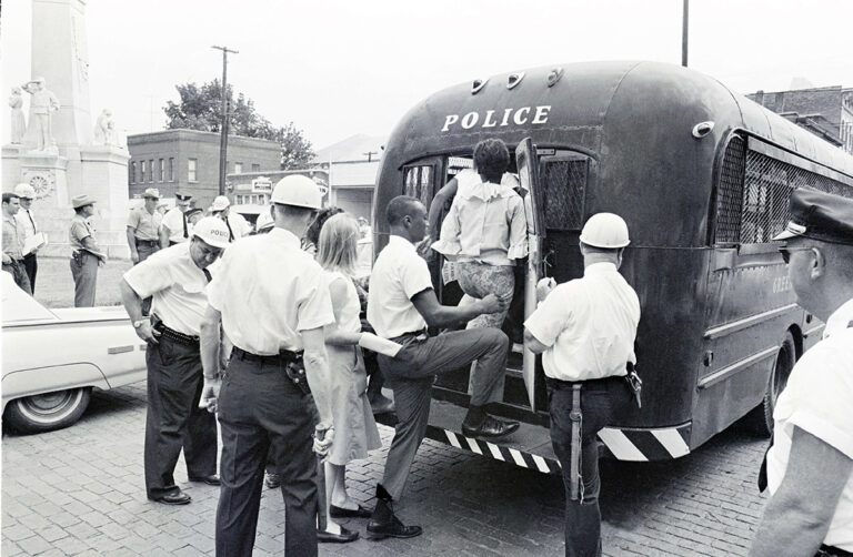 Freedom Summer 1964: Unforgettable Stories and Images